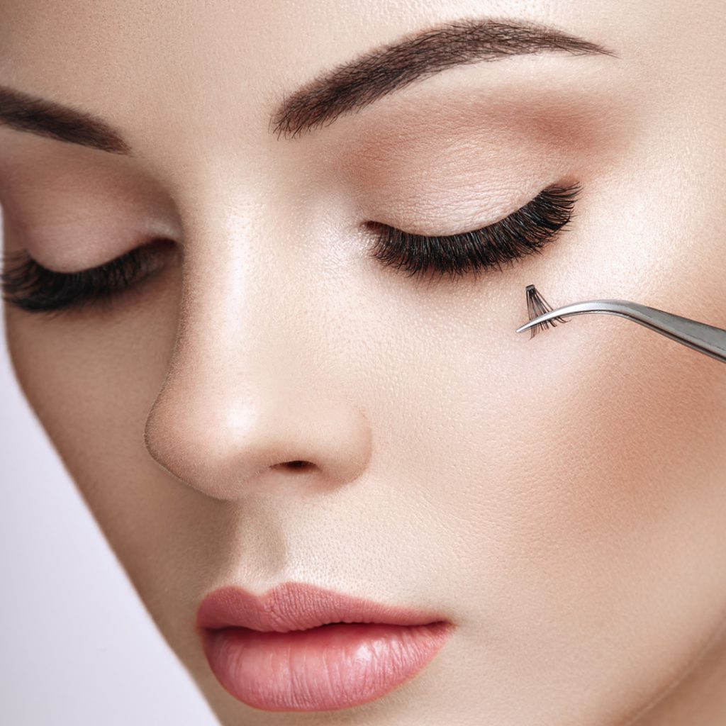 Curso Online de Extensiones de pestañas de Volumen Ruso | Mirame Academy